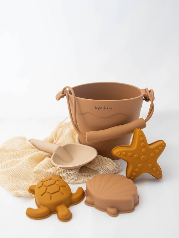 Sand Castle Bucket and Shovel Set | Beach Bucket Set | Kylo and Co.